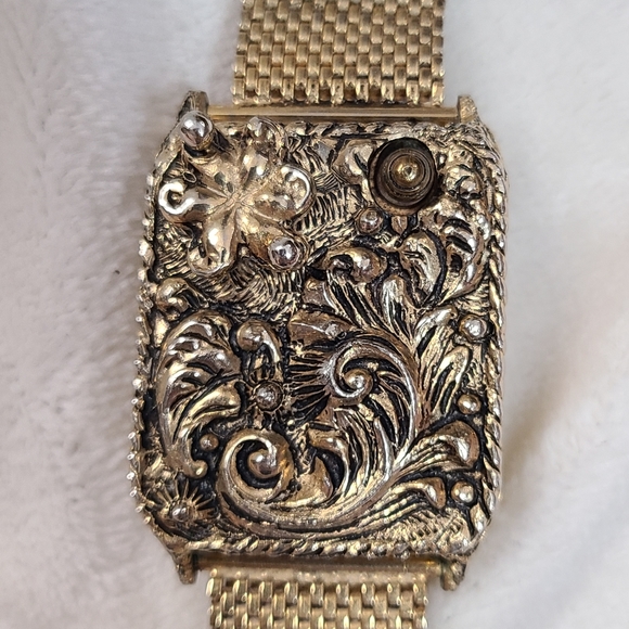 Breitler | Jewelry | Vintage 4s Breitler Gold Tone Music Box Bracelet ...